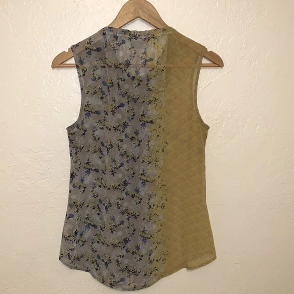 CAbi | Tops | Cabi Floral Sleeveless Chiffon Blouse | Poshmark